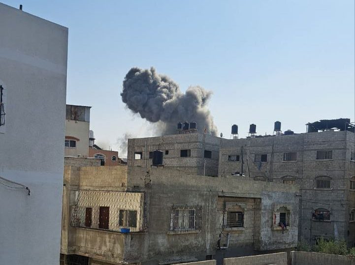 في اليوم الـ19 للعدوان عشرات الشهداء والجرحى في غارات عنيفة على قطاع غزة